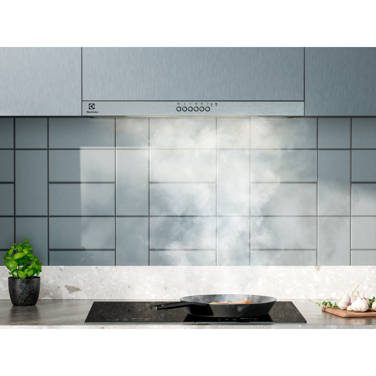 Abluft Umluft Flachschirmhaube A+ 60 cm Chrom Einbau-Hauben | Electrolux